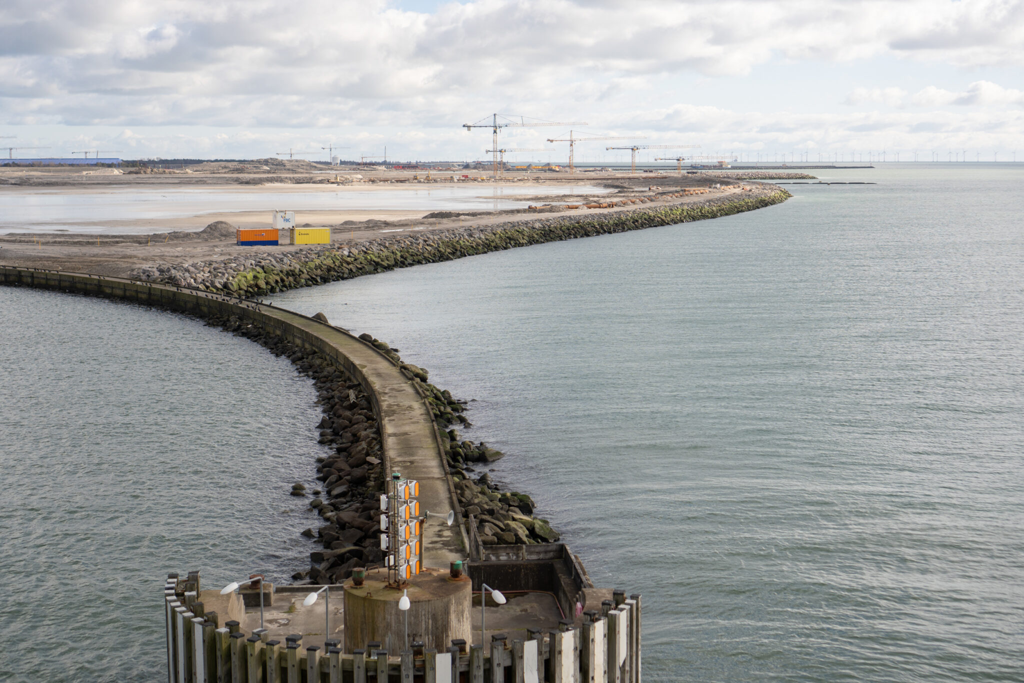 Deconstructing the Fehmarnbelt fixed link: Local resistance and counter ...